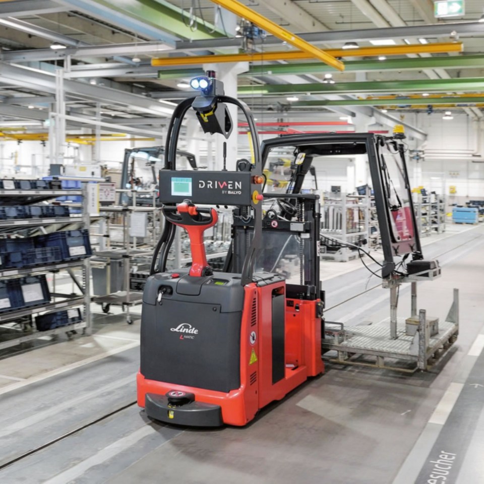 AGV - Sistemi di trasporto a guida automatica | Linde Material Handling
